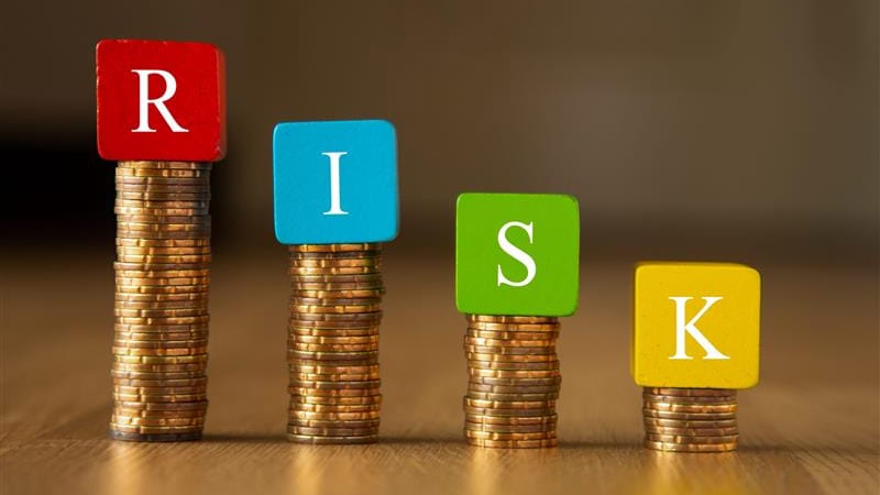 Alternative Investment Fund Managers Directive (AIFMD) & Risk ...